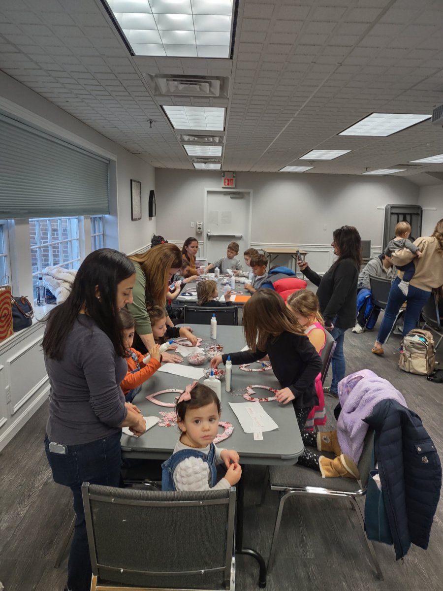 Programs and Fun in the Children’s Room | Oyster-Bay East Norwich ...